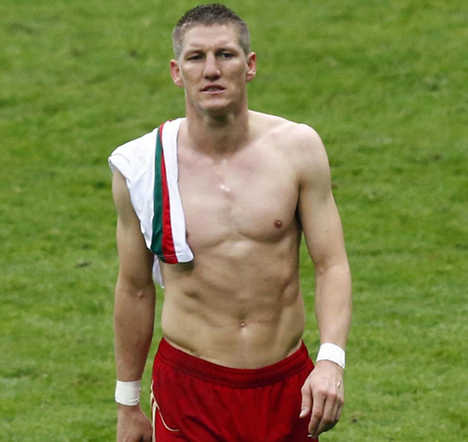 Sixpack-Alarm! | BRAVO
