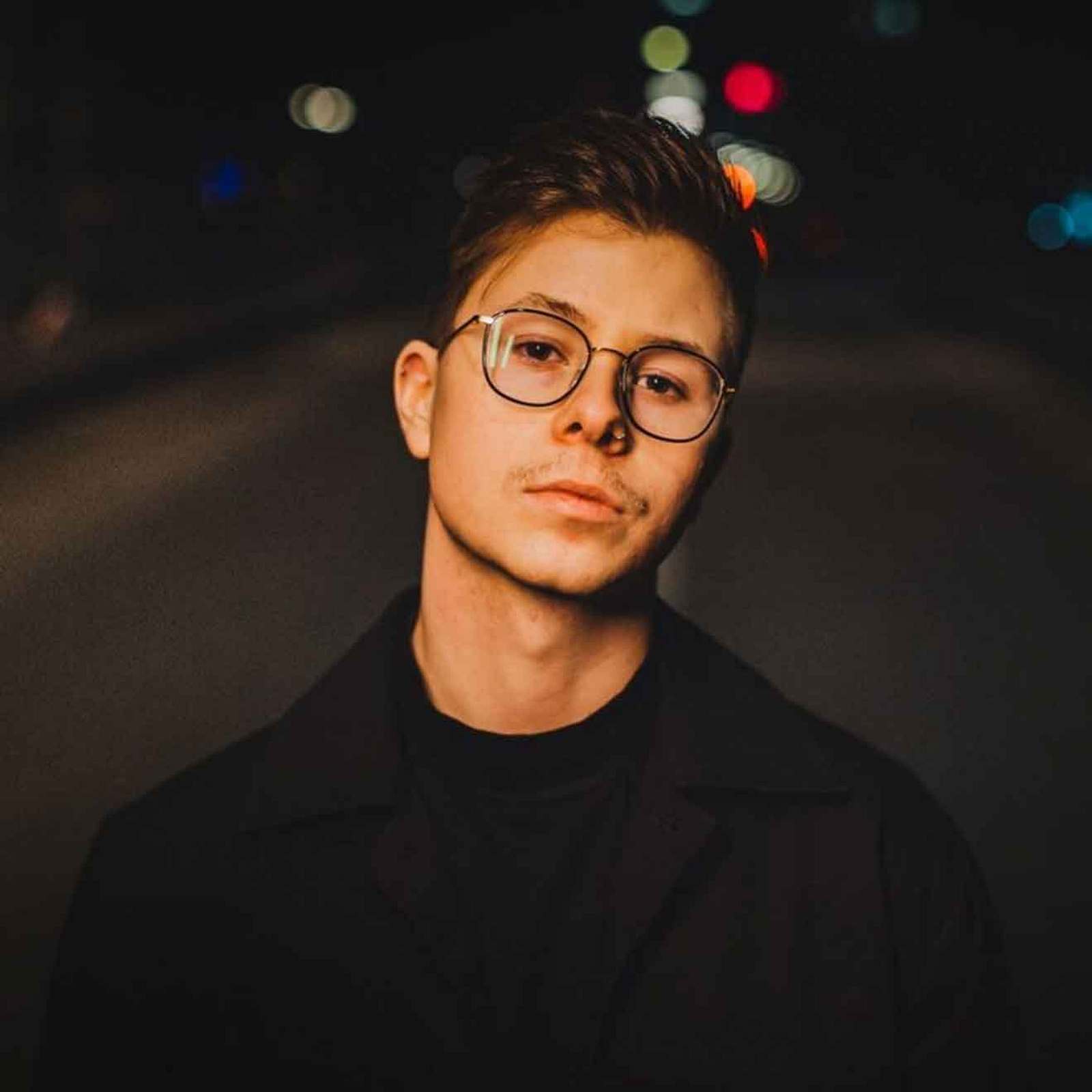 Deutsche Musiker*innen, die mehr Erfolg verdient hätten: Fabian Wegerer ...