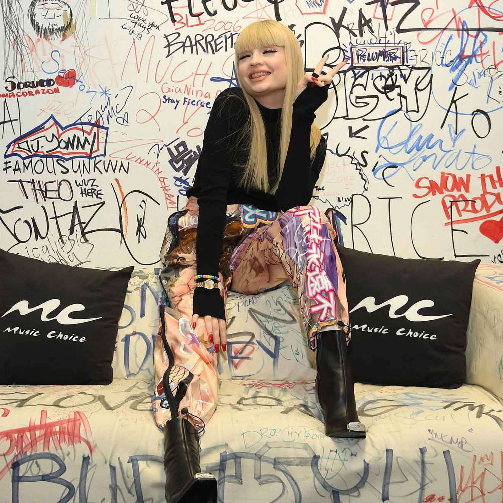 Deutsche Musiker*innen, die mehr Erfolg verdient hätten: Kim Petras ...