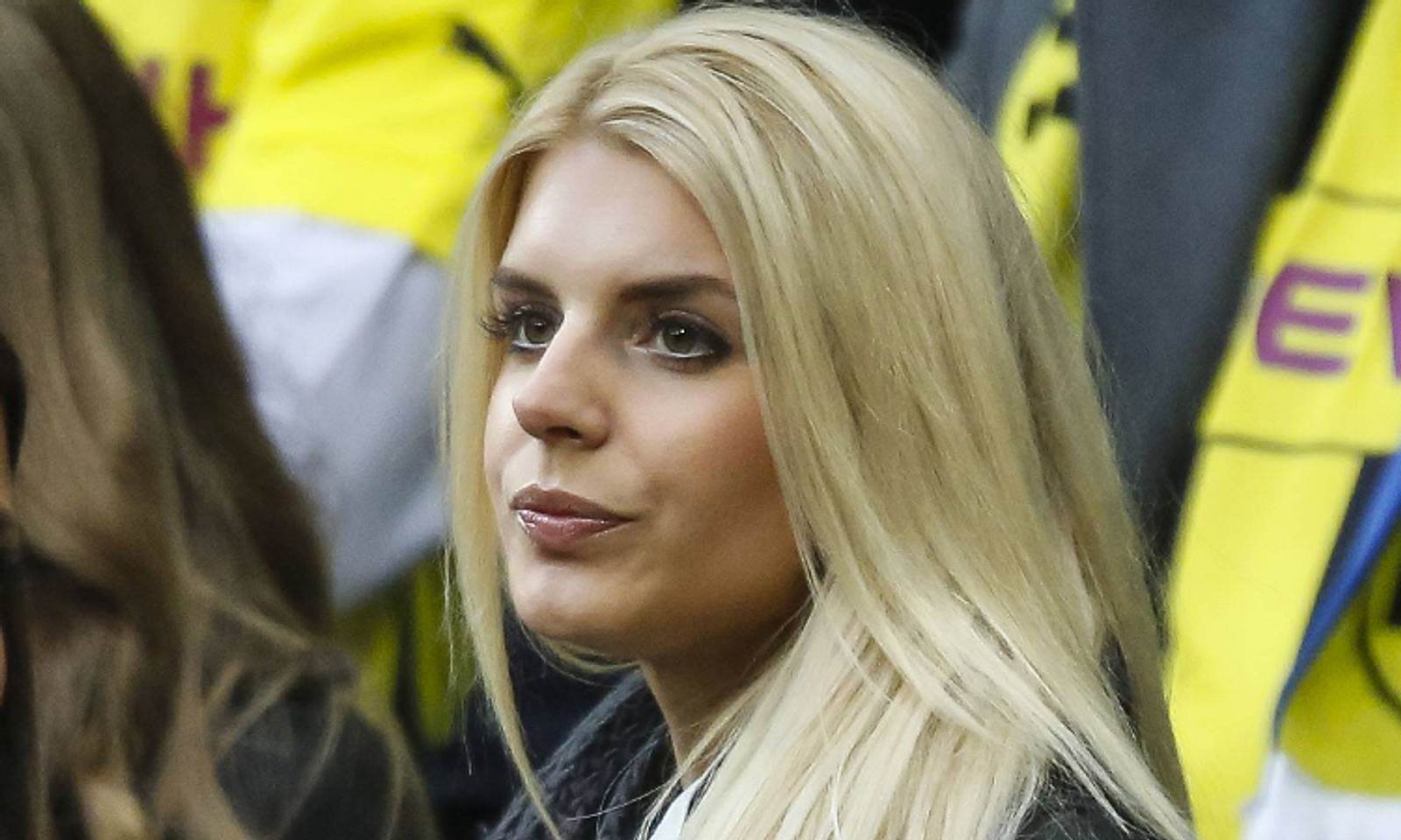 Spielerfrauen von Borussia Dortmund | Die BVB-Spielerfrauen | BRAVO