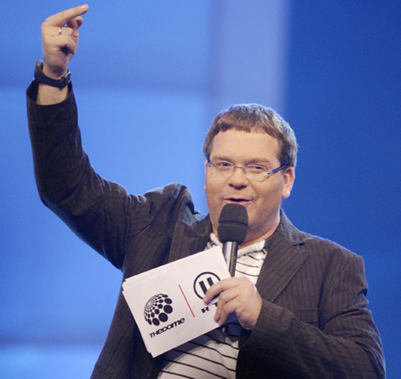 F**k You-Galerie: Stars zeigen den Mittelfinger! | F**k You-Galerie ...