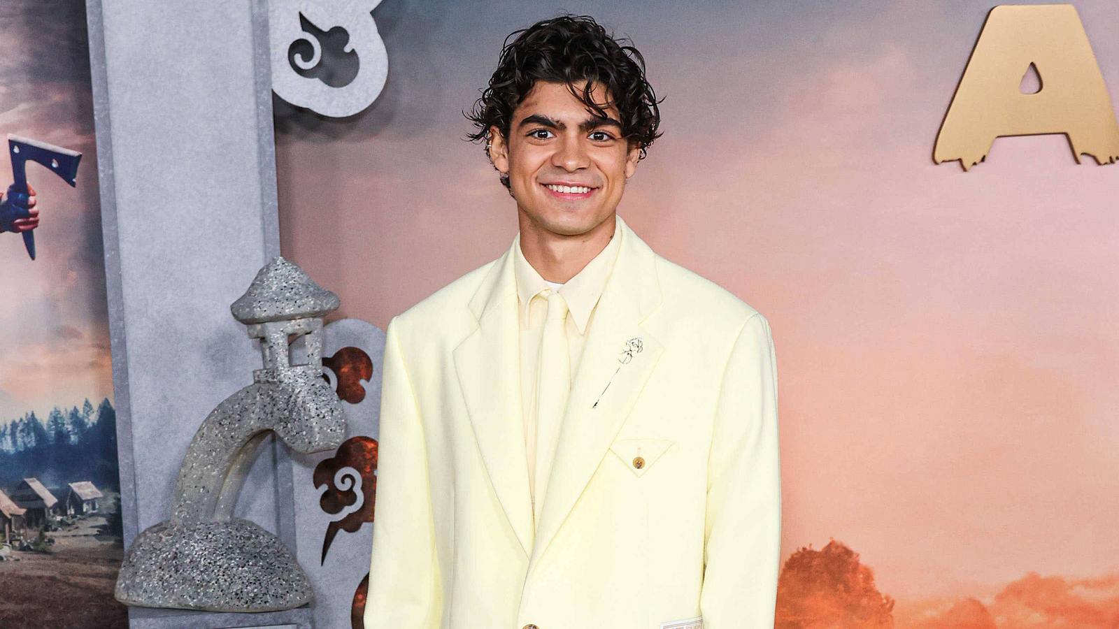 Iñaki Godoy: 10 Fakten über den "One Piece"-Star | BRAVO