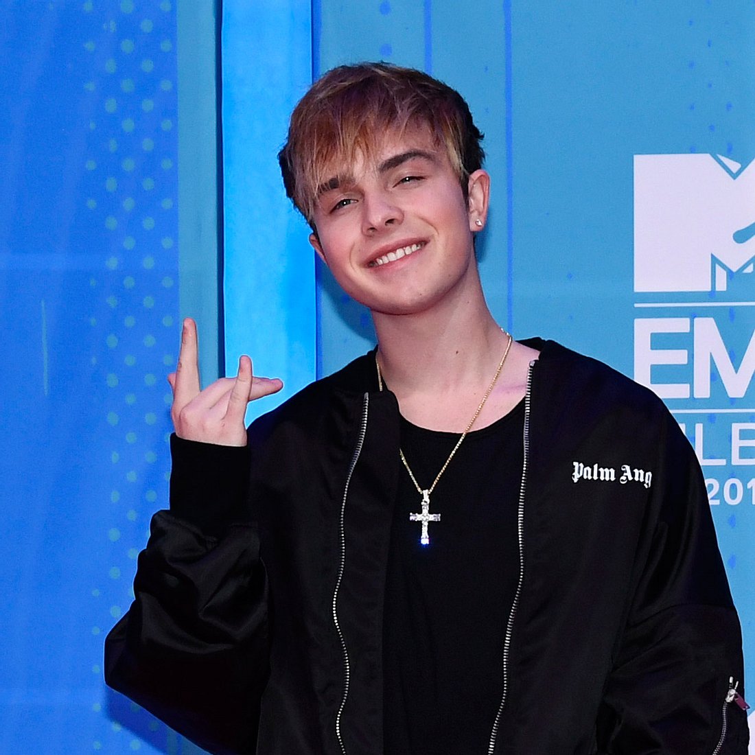 Mike Singer: Jetzt verlässt er Deutschland! | BRAVO