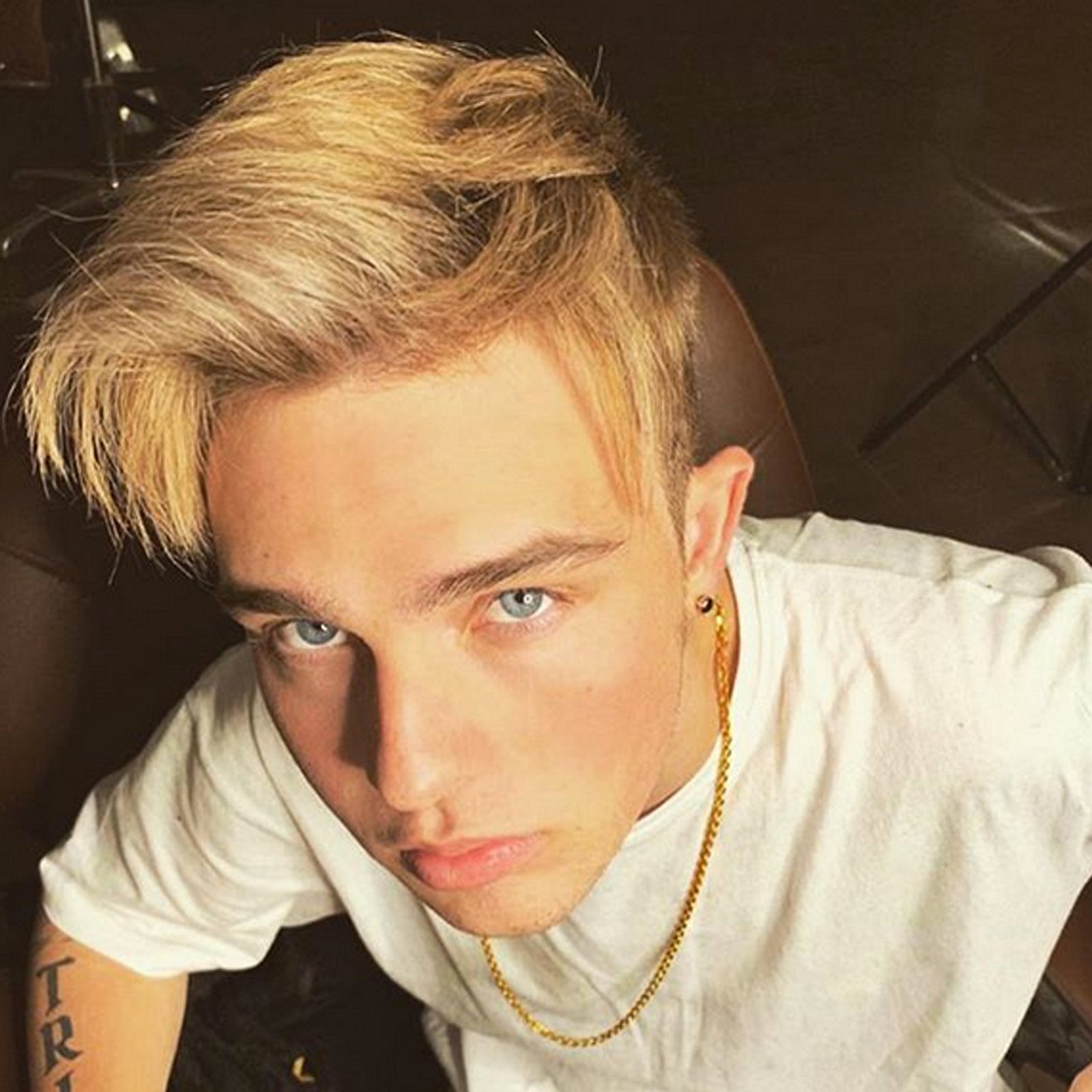 Mike Singer: Neuer Look spaltet Fans | BRAVO