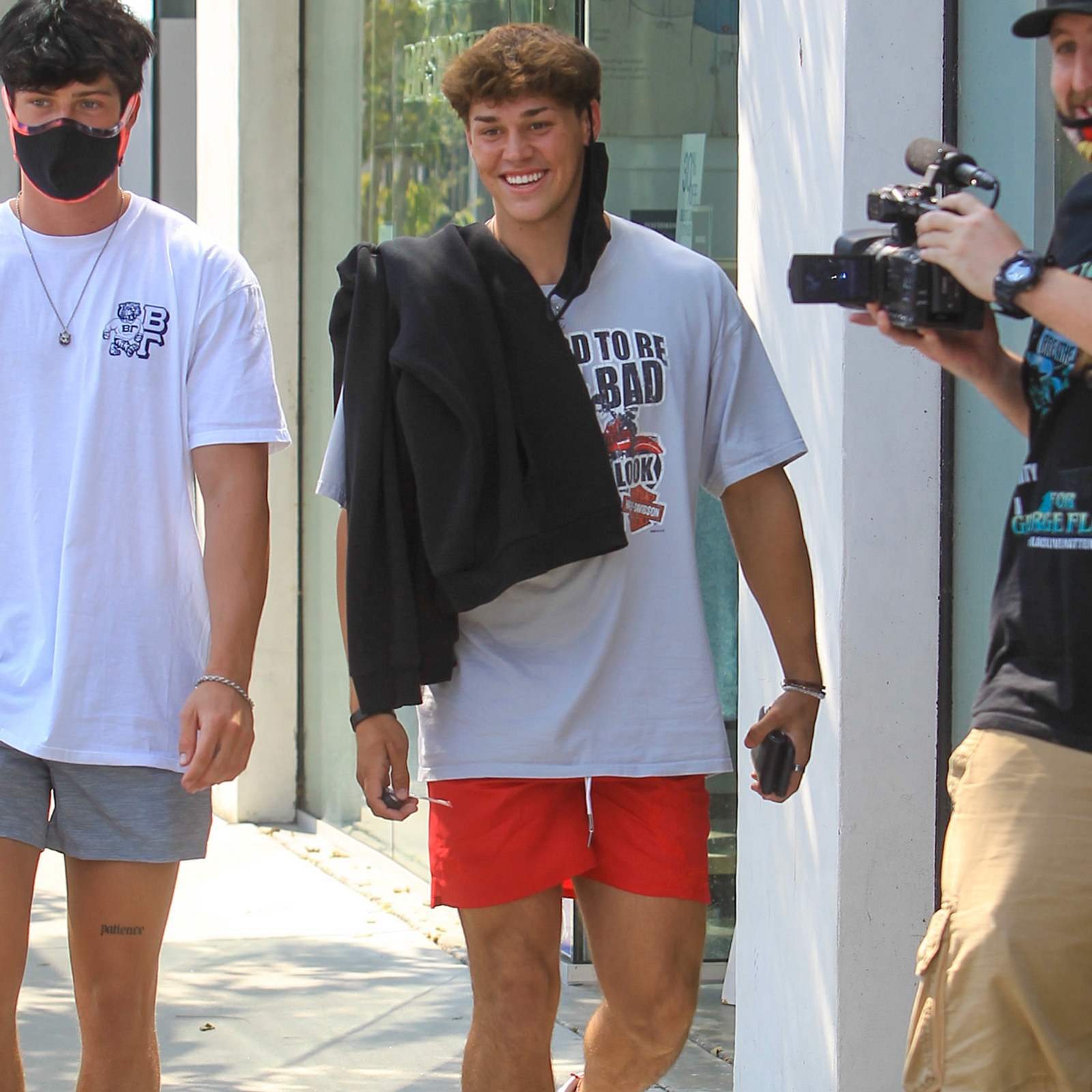 Noah Beck zeigt Screenshots und deckt Lüge von TikTok-Girl auf! | BRAVO