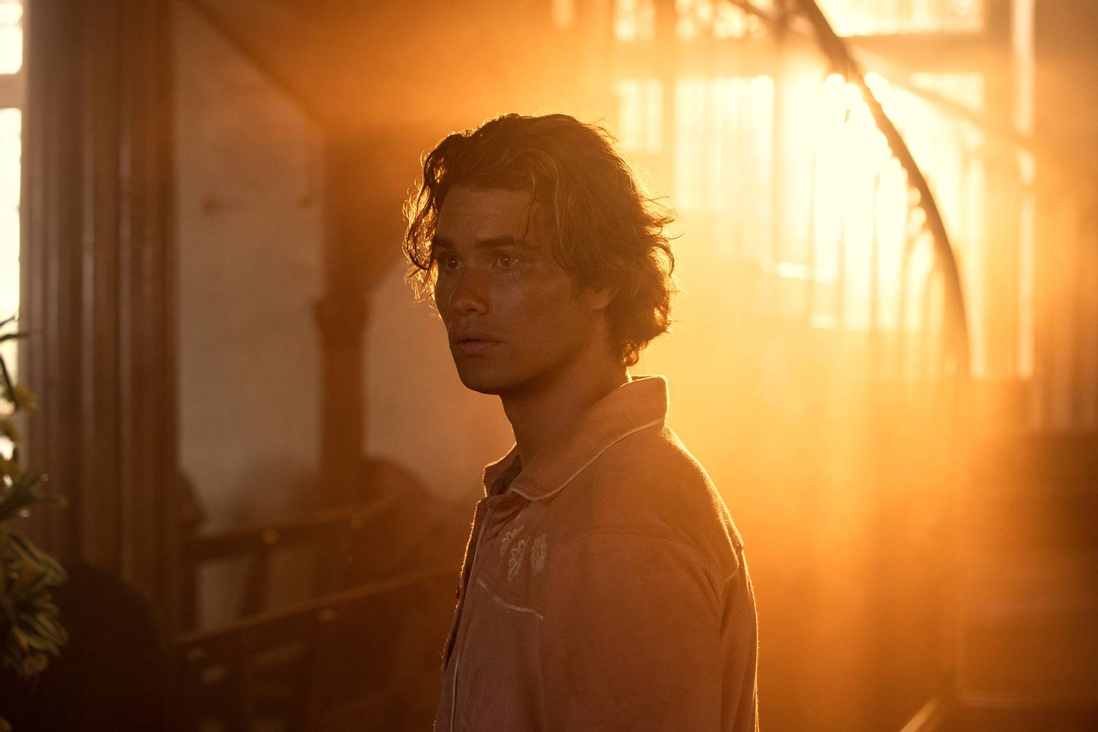 "Outer Banks": Ist SIE John B‘s Mutter? 🤯 | BRAVO