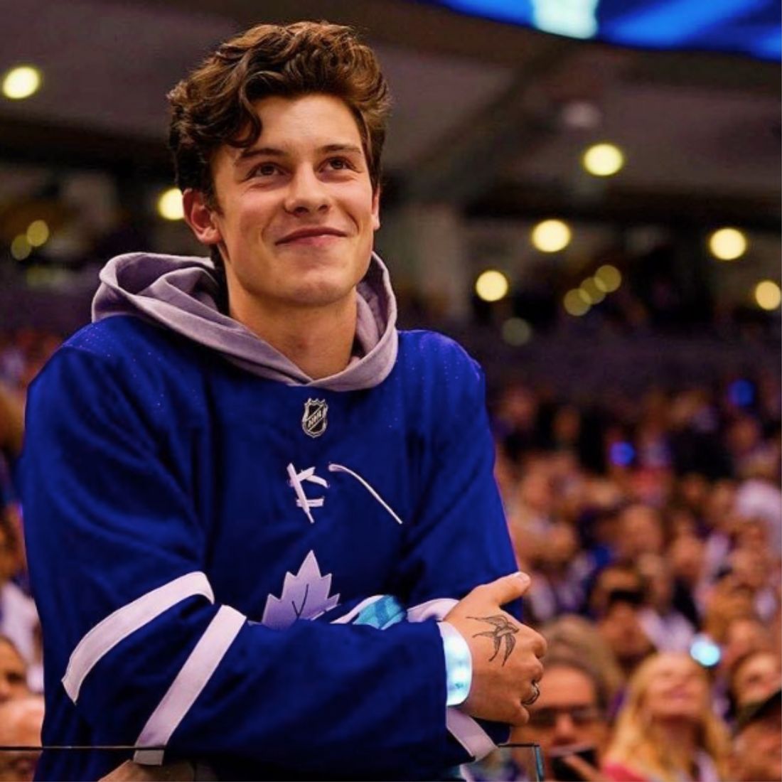 Shawn Mendes: Peinlich berührt, weil ihn Beauty Vlogger James Charles ...