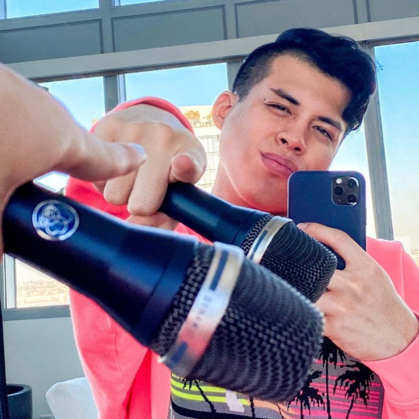 Die erfolgreichsten TikTok-Accounts: Spencer X das Multitalent | TikTok ...