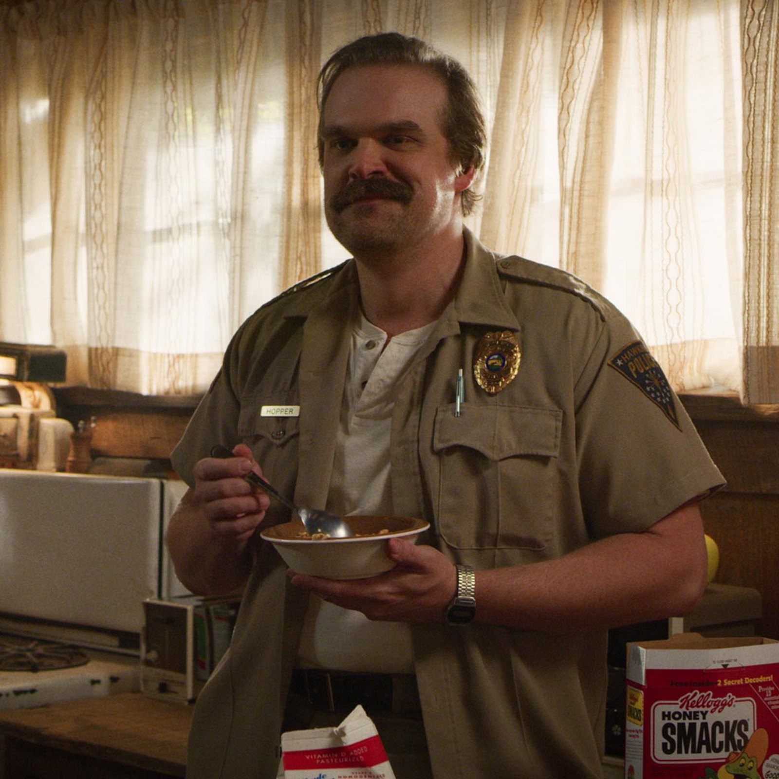 „Stranger Things“-Fehler: Hopper kann alles | BRAVO