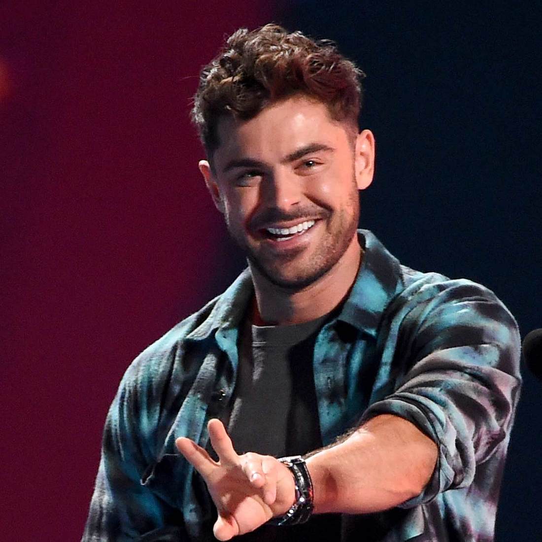 Zac Efron: Verlobt mit Vanessa? | BRAVO